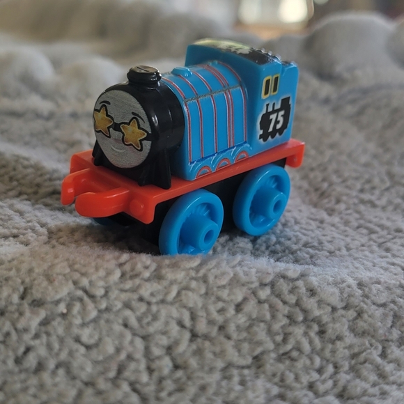 Mattel | Toys | Thomas Friends Minis Gordon 75th Anniversary Mini Train ...
